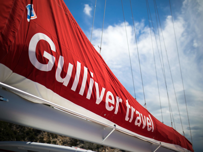 Gulliver Travel catamaran